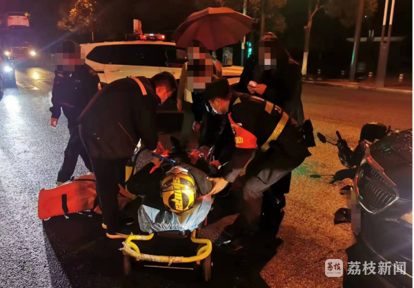 下班途中遇交通事故 民警立即进入 工作”模式我苏网